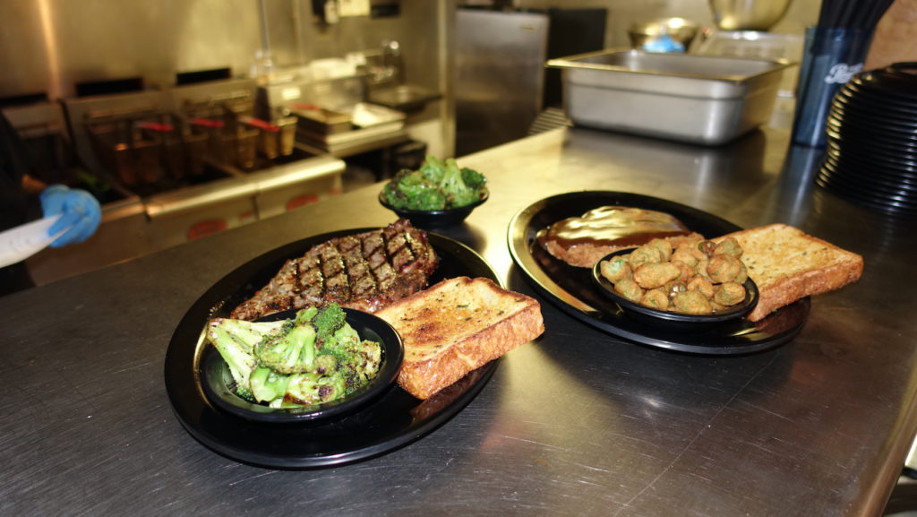 FOOD » Woodyard Grill